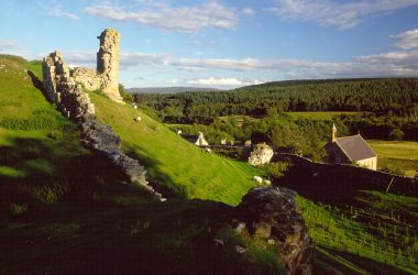 Alnwick – Central, Countryside & Coast